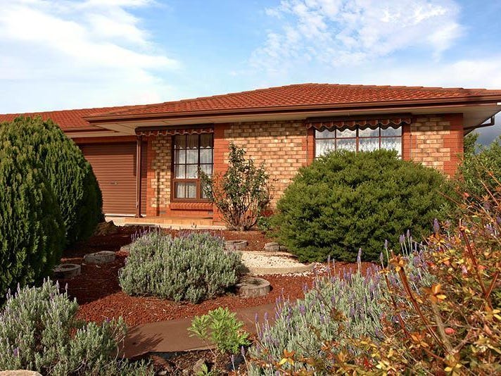 2/8 Richards Road, Willunga, SA 5172 - Property Details