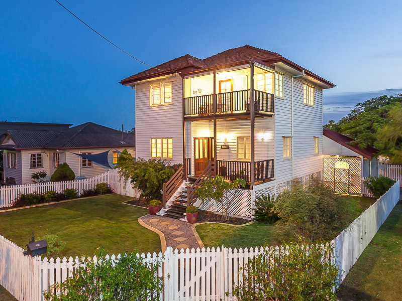 51 Shields Street, Redcliffe, Qld 4020 - Property Details