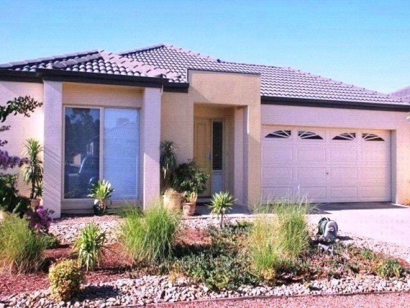 1 Shalimar Place, Shepparton, Vic 3630 - Property Details