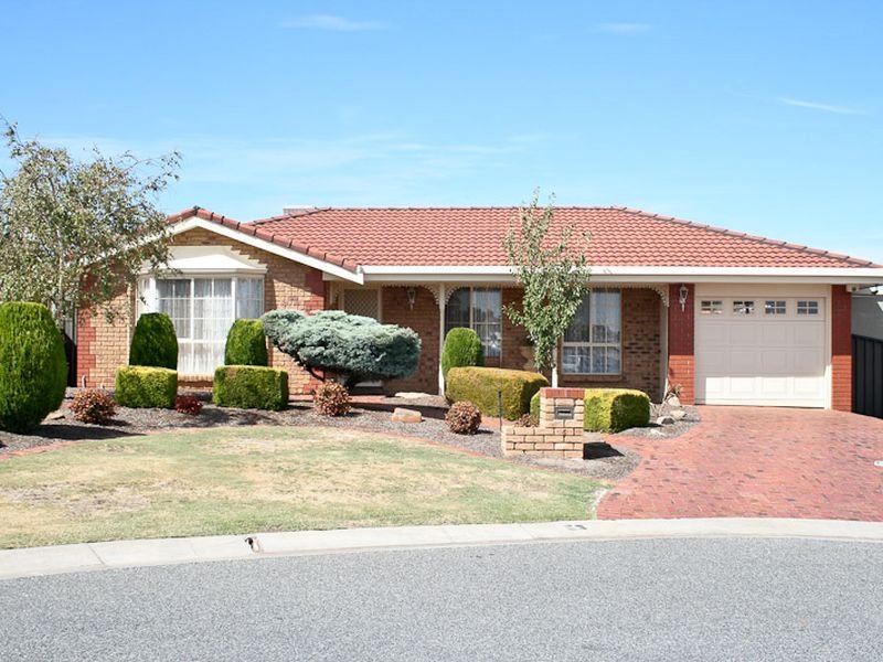 6 Lithgow Court, Redwood Park, SA 5097 - realestate.com.au