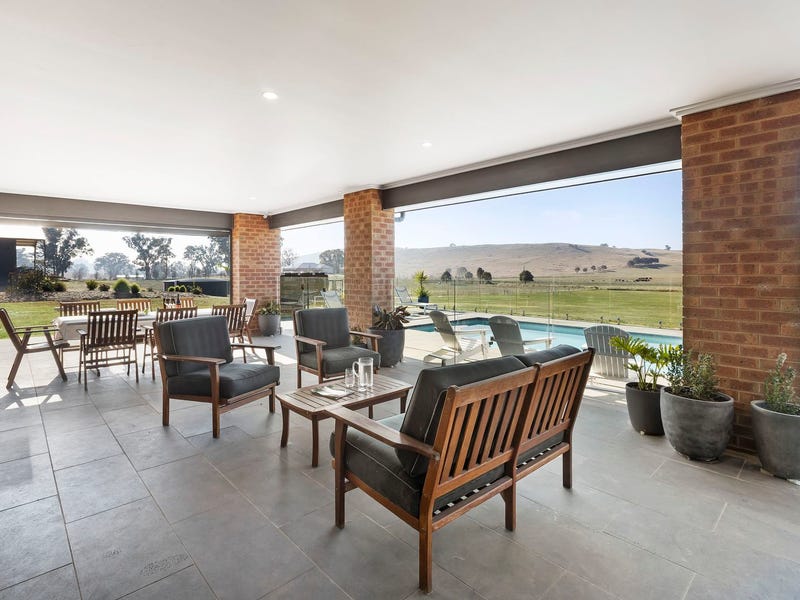 234 Merinda Way, Mansfield, VIC 3722 - realestate.com.au