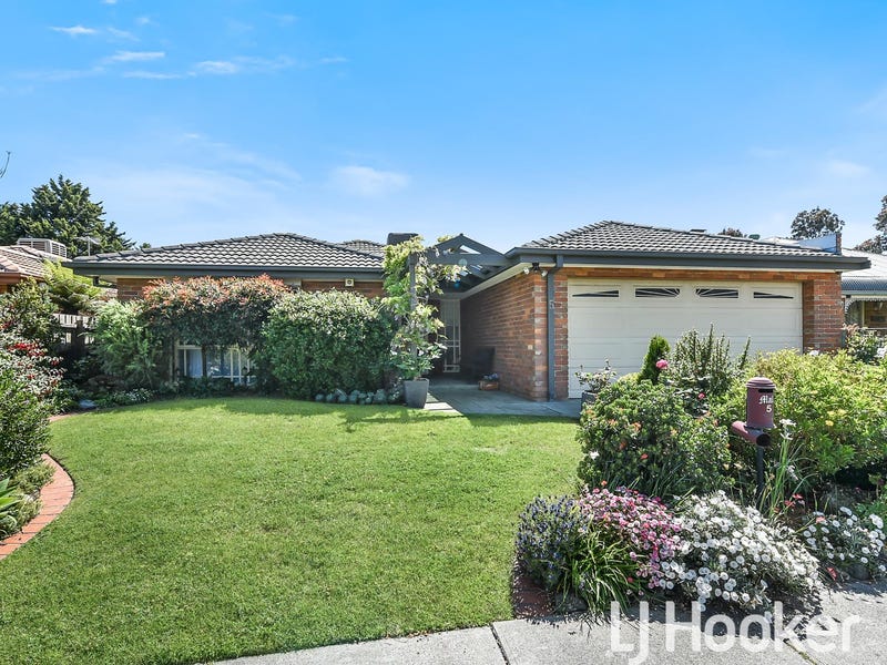 5 Hamilton Drive, Cranbourne North, VIC 3977 - realestate.com.au