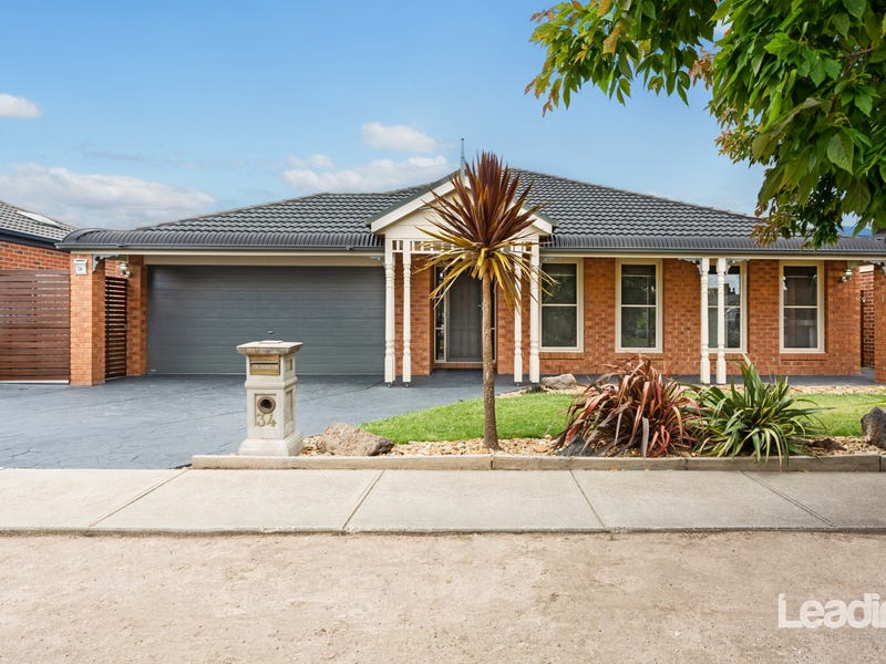 34 Cover Drive, Sunbury, Vic 3429 - Property Details