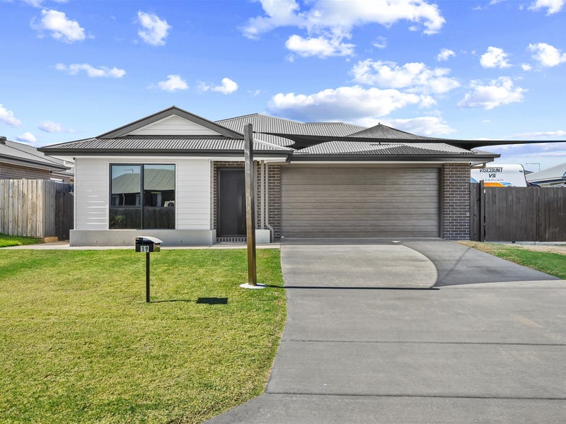 19 Mulberry Circuit, Gleneagle, QLD 4285 - realestate.com.au