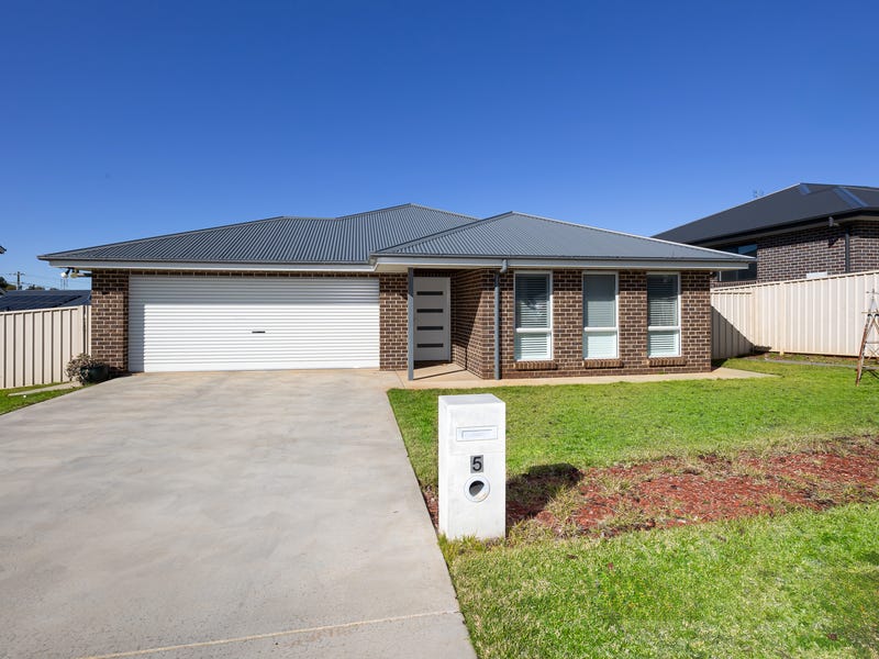 5 Timmins Street, Temora, NSW 2666 - Property Details