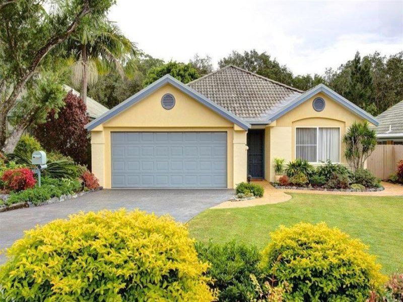 33 Crystal Drive, Sapphire Beach, NSW 2450 - realestate.com.au