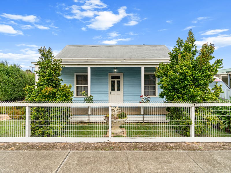 3 Clark Street, Heyfield, Vic 3858 - Property Details