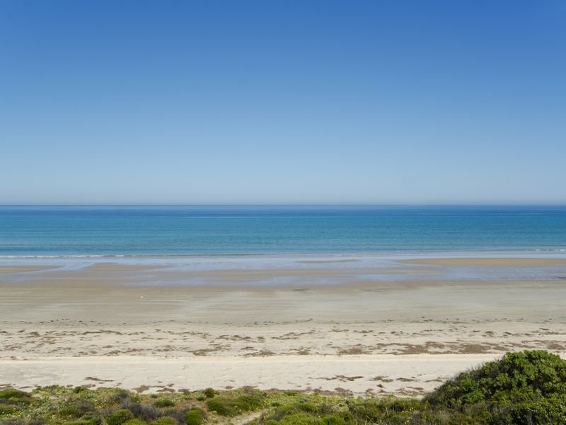 220 Esplanade, Aldinga Beach, SA 5173 - realestate.com.au