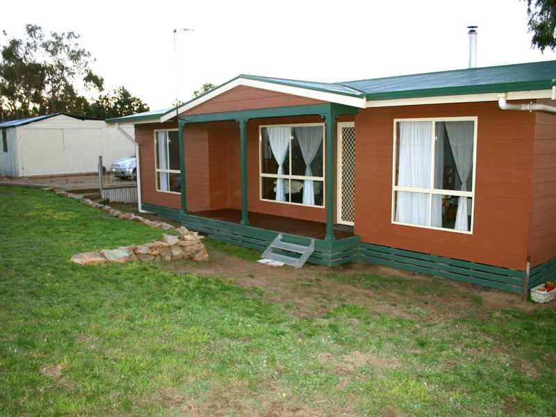 76 George Street, Junee, NSW 2663 - realestate.com.au