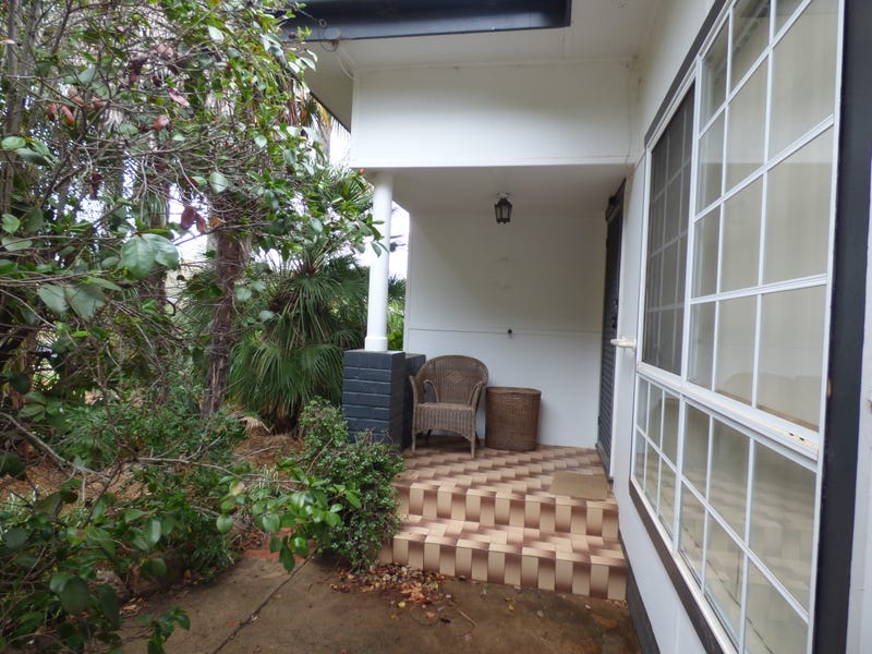 27 Kooba Street, Griffith, NSW 2680 - Property Details