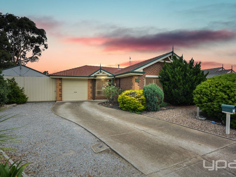 38 Everwin Drive, Werribee, VIC 3030 - realestate.com.au