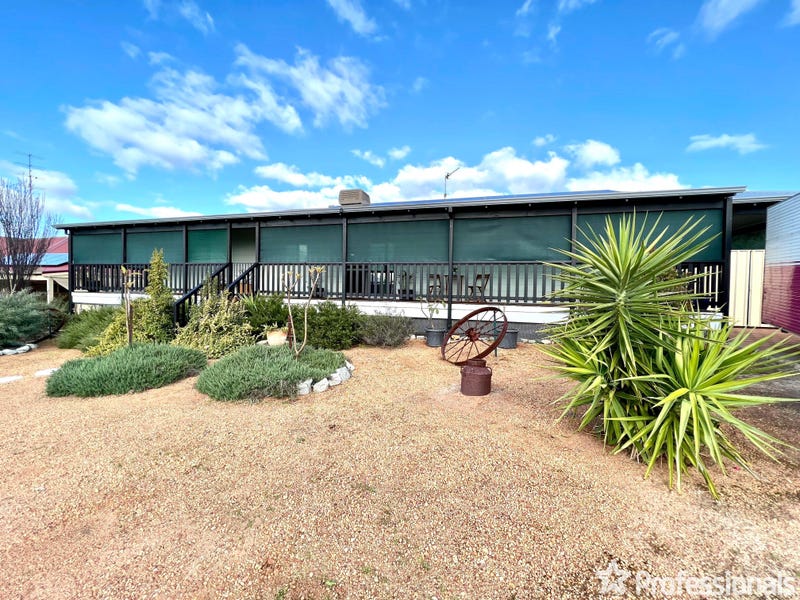 3 Oakover Place, Northam, WA 6401 - Property Details