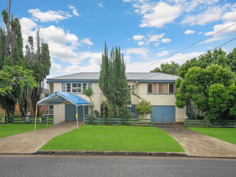 1&2/10 Eversleigh Road, Scarborough, Qld 4020 - Property Details