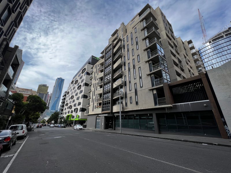 L 8 801/117 Berkeley Street, Melbourne, VIC 3000 - realestate.com.au