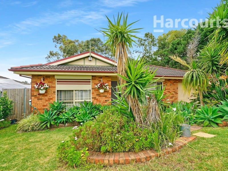 4 Hop-bush Place, Mount Annan, NSW 2567 - realestate.com.au