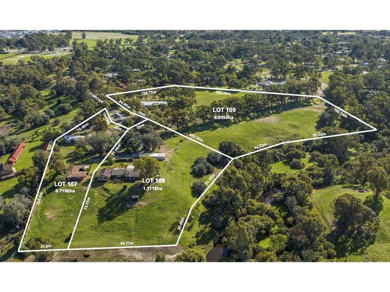 52 CORONA WAY, Belhus, WA 6069 - Property Details