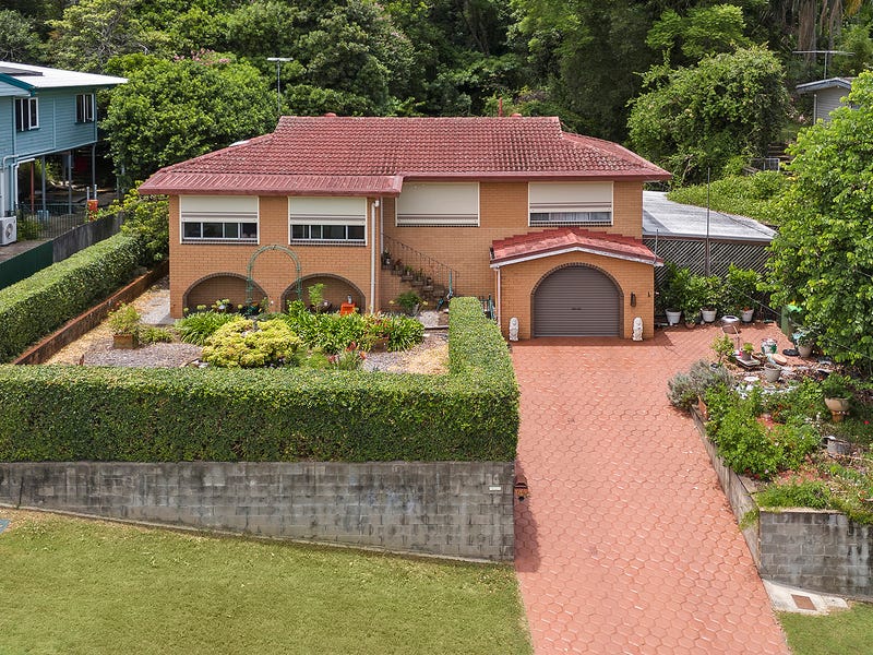 64 Minto Cres, Arana Hills, QLD 4054 - realestate.com.au