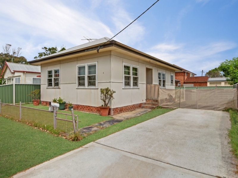 4 Yaralla Road, Toukley, NSW 2263 - Property Details