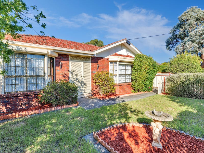 1/28 Gilbertson Street, Essendon, Vic 3040 - Property Details