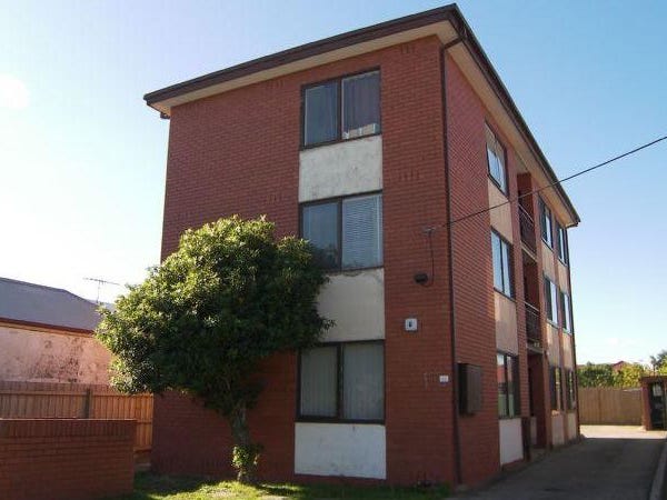 1/8 Trinity Street, Brunswick, VIC 3056 - realestate.com.au