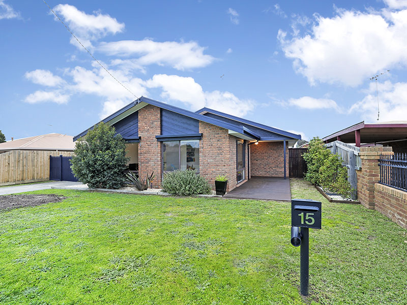 15 Sandalwood Court, Grovedale, VIC 3216 - realestate.com.au