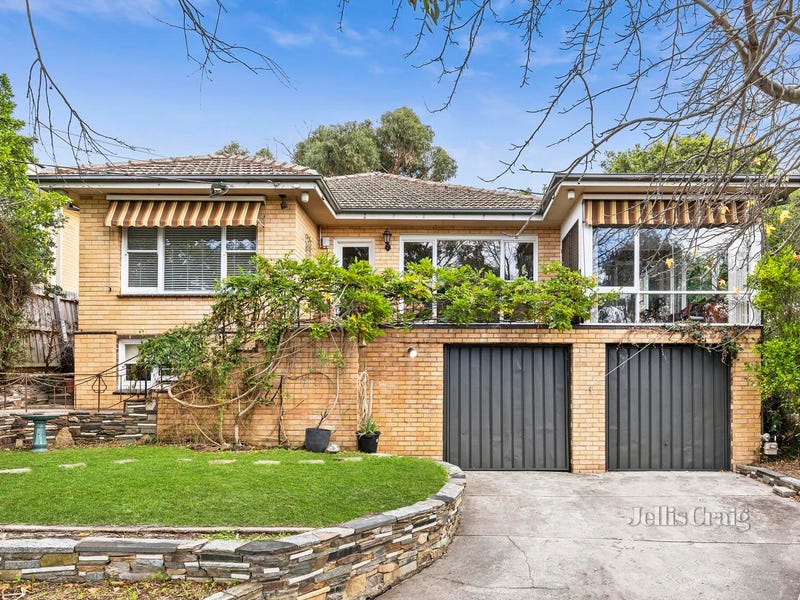 32 Cara Road, Highton, Vic 3216 - Property Details