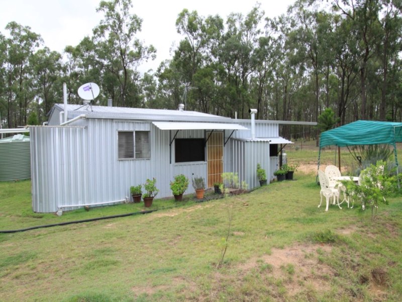 217 J Hunters Road, Ballogie, Qld 4610 - Property Details