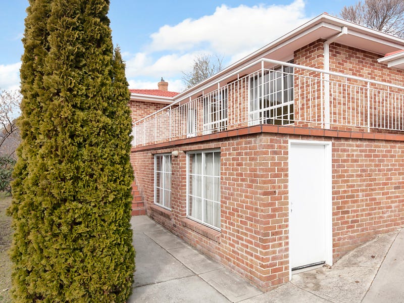 12 Myles Connell Cres, Gordon, ACT 2906 - realestate.com.au