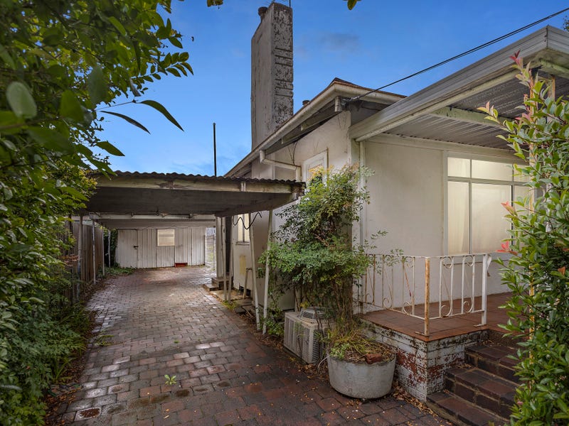 7 Weabra Court, Chadstone, Vic 3148 - Property Details