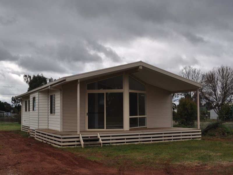 43 Kennedy Street, Howlong, NSW 2643 - Property Details