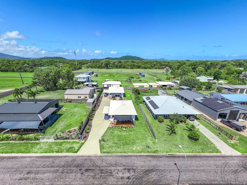7 Amanda Cres, Tully Heads, QLD 4854 - realestate.com.au