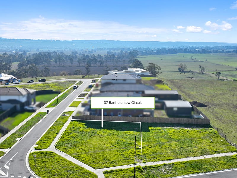 37 Bartholomew Circuit, Traralgon, Vic 3844 - Property Details