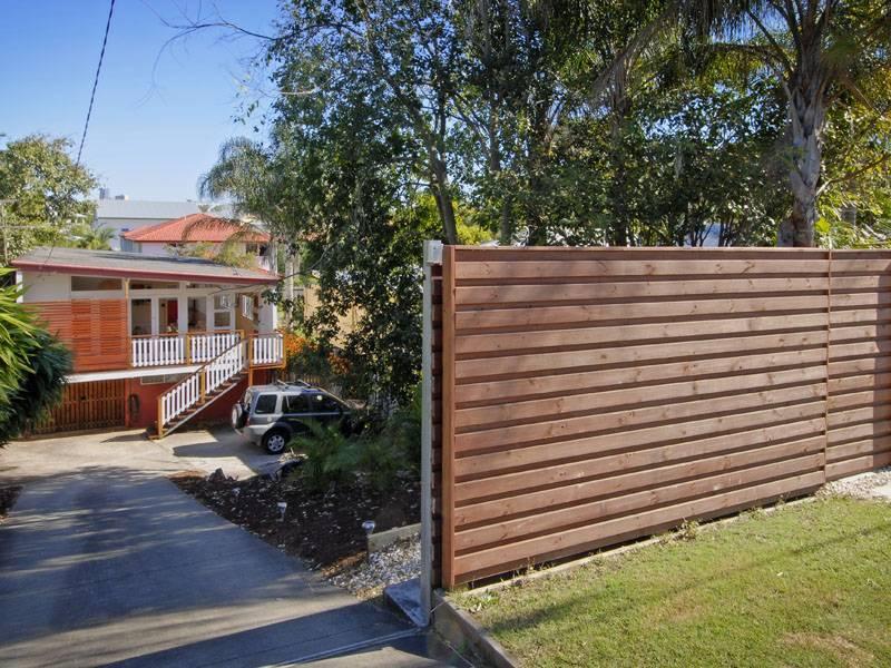 100 Hawthorne Road, Hawthorne, Qld 4171 - Property Details