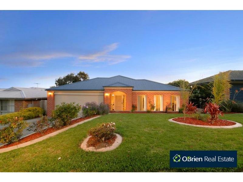 39 Homestead Road, Berwick, Vic 3806 - Property Details