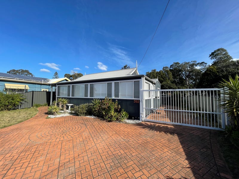 392 Beach Road, Batehaven, NSW 2536 - Property Details