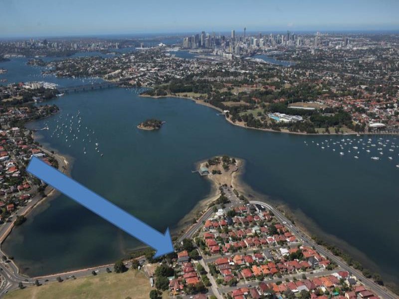 2 First Avenue, Rodd Point, NSW 2046 - realestate.com.au