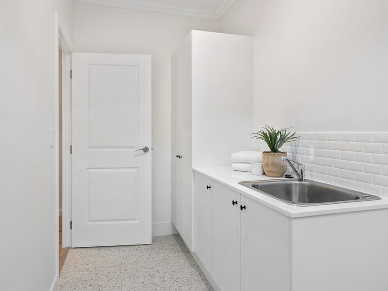 51 Berry Street, Sherwood, Qld 4075 - Property Details