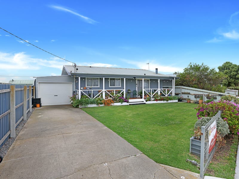 49 Main Road, Seaspray, Vic 3851 - House for Sale - realestate.com.au