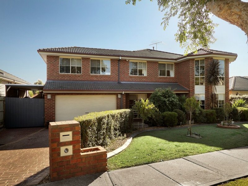 30 Ardblair Terrace, Narre Warren South, VIC 3805 - realestate.com.au