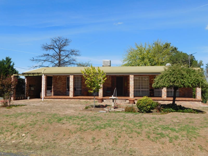 8 Myall St, Binnaway, NSW 2395 - Property Details