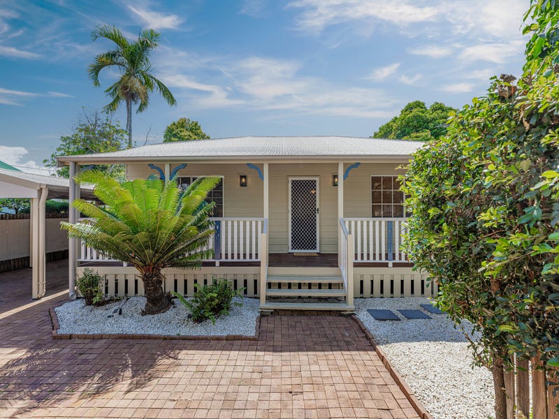 2/17 McPherson Street, Oonoonba, Qld 4811 - Property Details