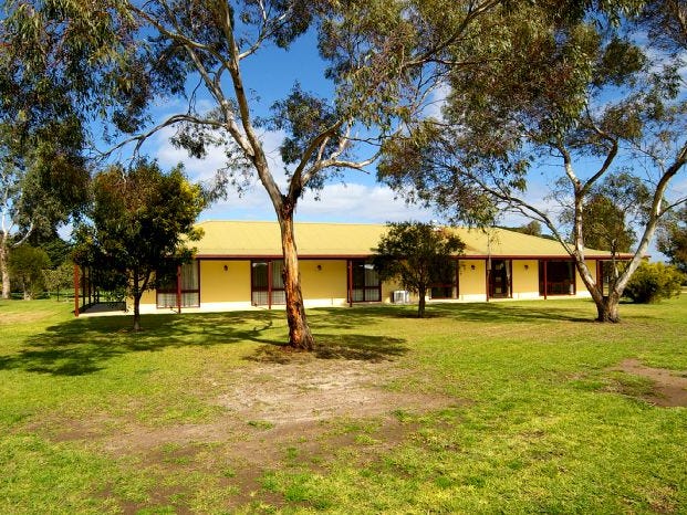 19 Peel Road, Inverleigh, Vic 3321 - Property Details