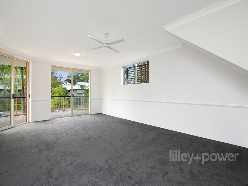 3/127 Central Avenue, Indooroopilly, Qld 4068 - Property Details
