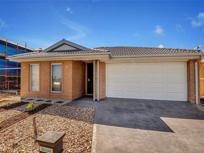 18 Singleton Way, Point Cook, VIC 3030 - realestate.com.au