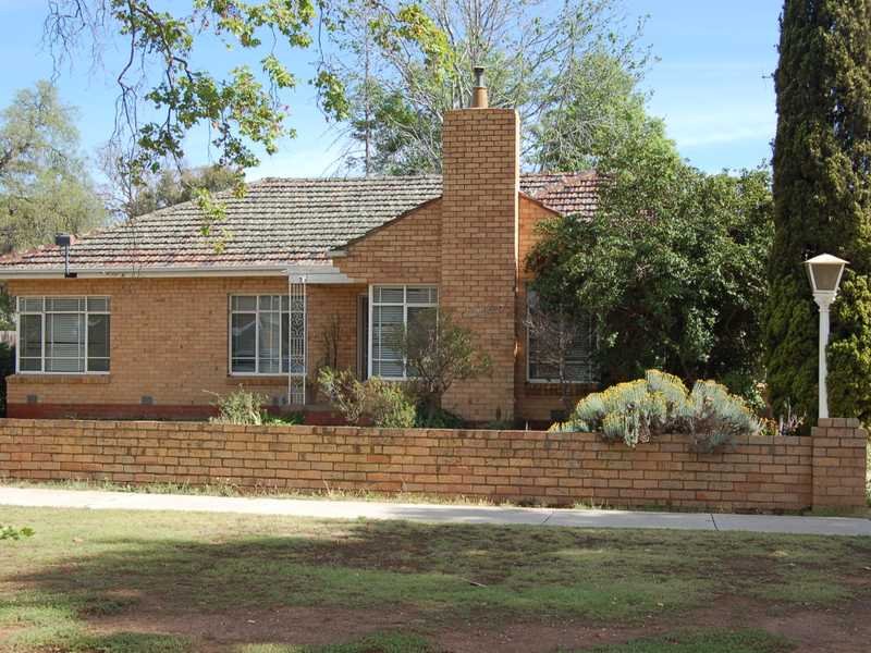 10 Labilliere Street, Maddingley, VIC 3340 - realestate.com.au