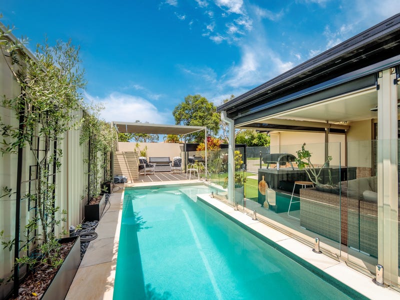 5 Ellis Drive, Mudgeeraba, Qld 4213 - Property Details