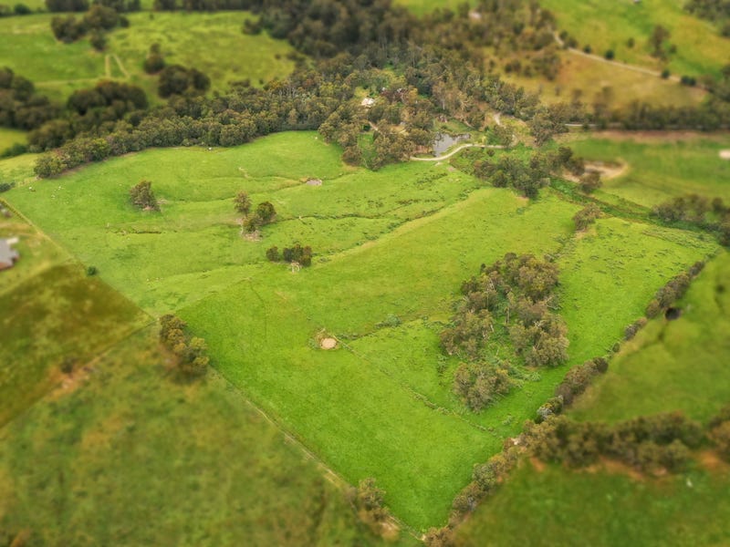 65 Longs Road, Yellingbo, Vic 3139 - Property Details