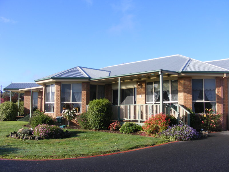 10 Spring Street, Elliminyt, Vic 3250 - Property Details