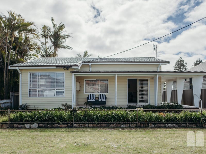 31 Maneela Street, Blacksmiths, NSW 2281 - Property Details