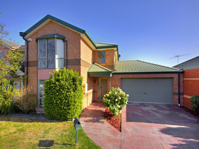 8 Tundra Way, Keysborough, Vic 3173 - Property Details